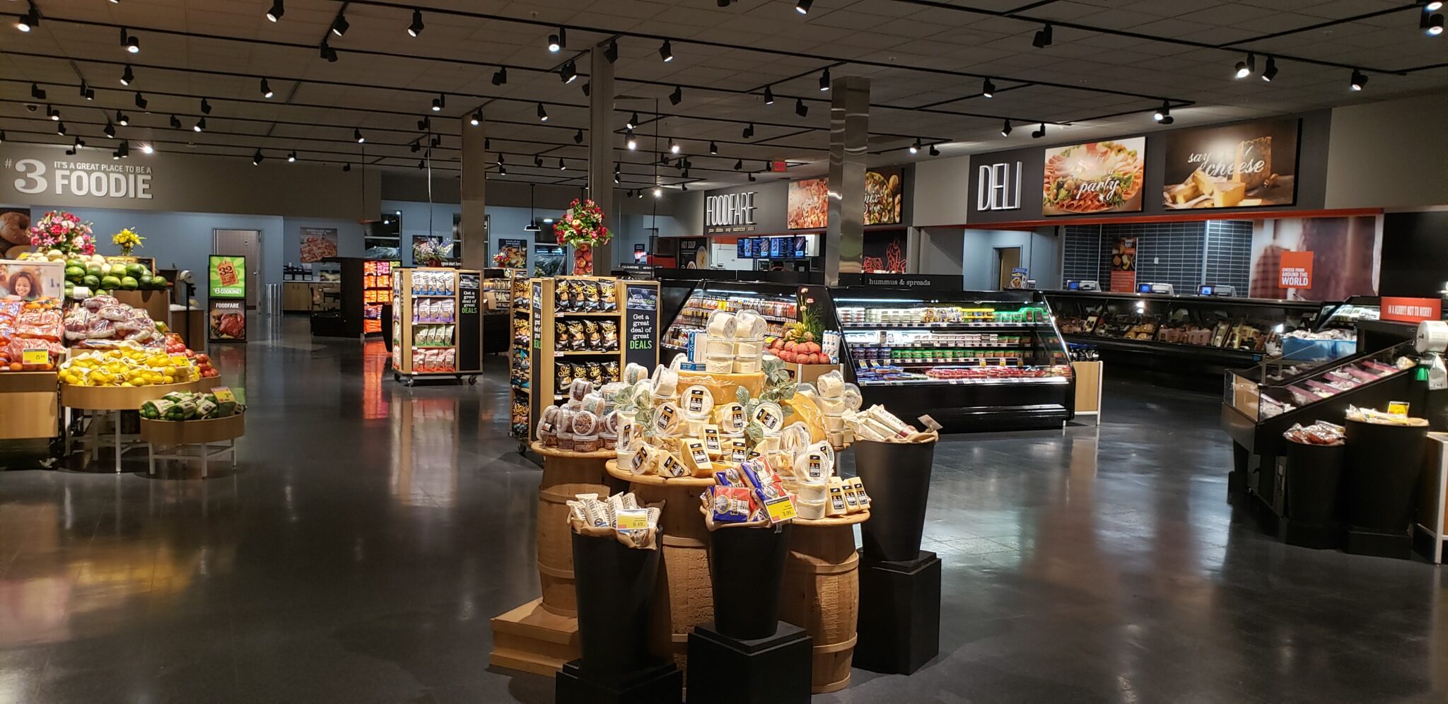 Genesee Street Grand Reopening: Meet the Team! - Price Chopper - Market 32